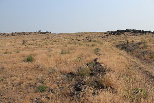 The Wagontire Mountain Lookout from the road – GlassMountains Trip Reports